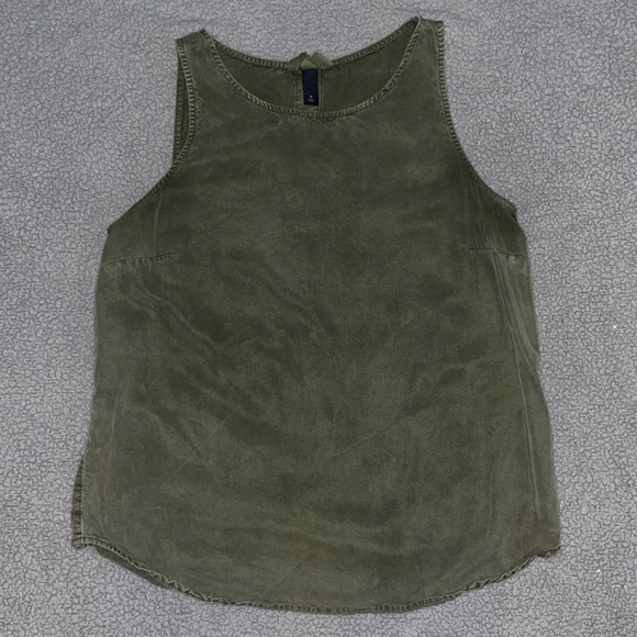 Universal Thread | Tops | Universal Thread Tank | Poshmark